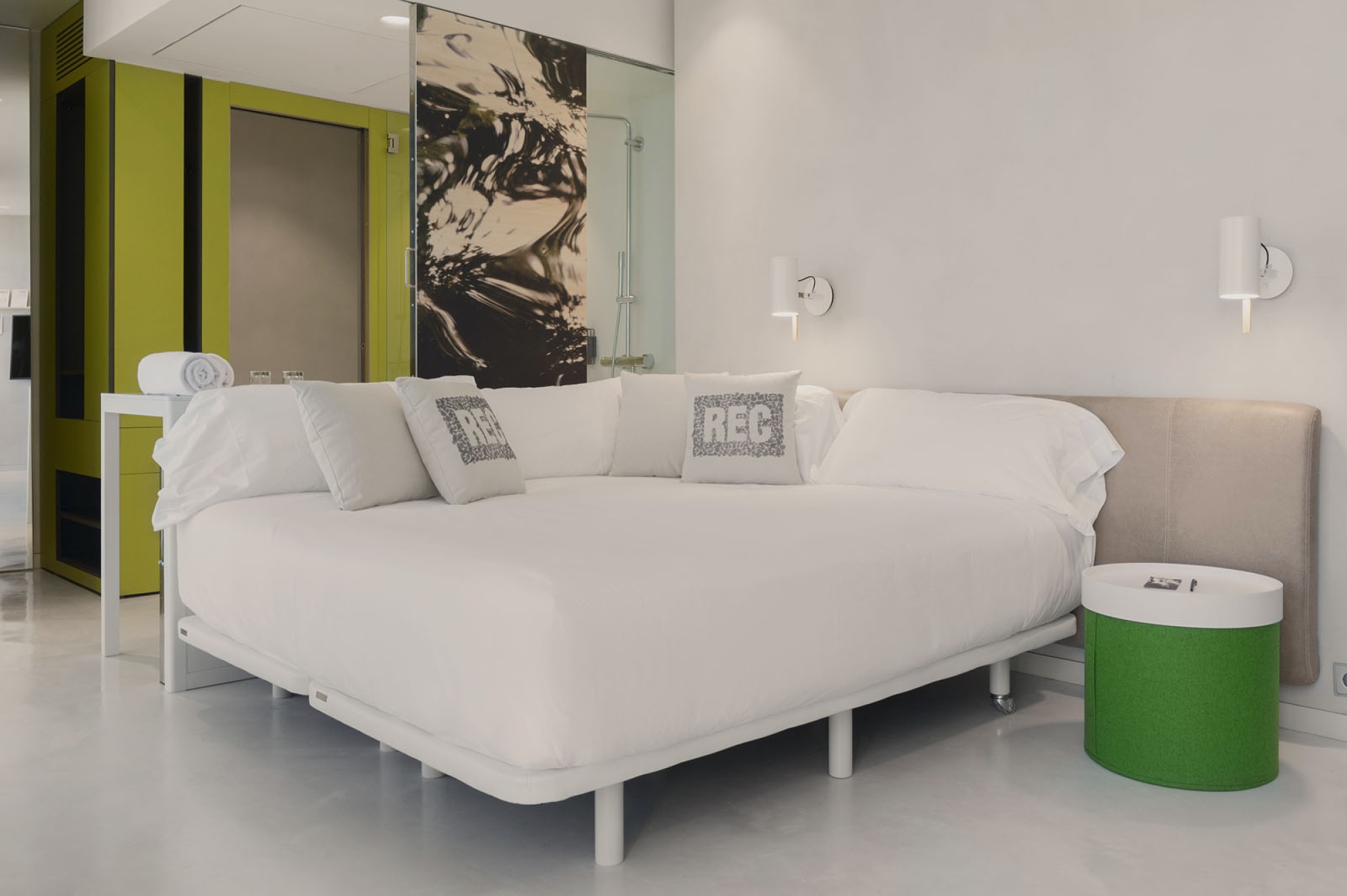 Rooms and Suites | Hotel REC Barcelona